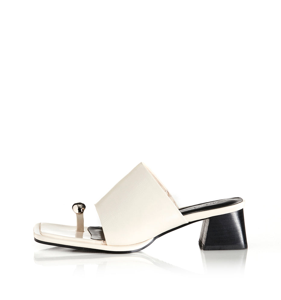 Alma – Alias Mae Australia