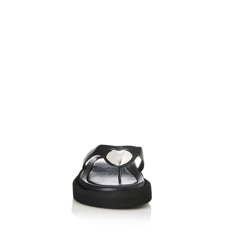 Ana – Alias Mae Australia