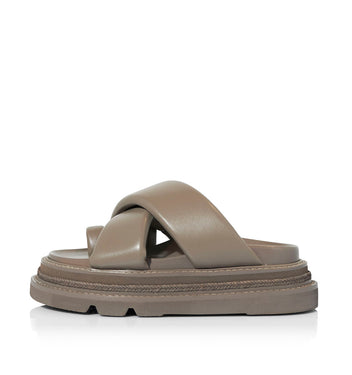 Venga – Alias Mae Australia